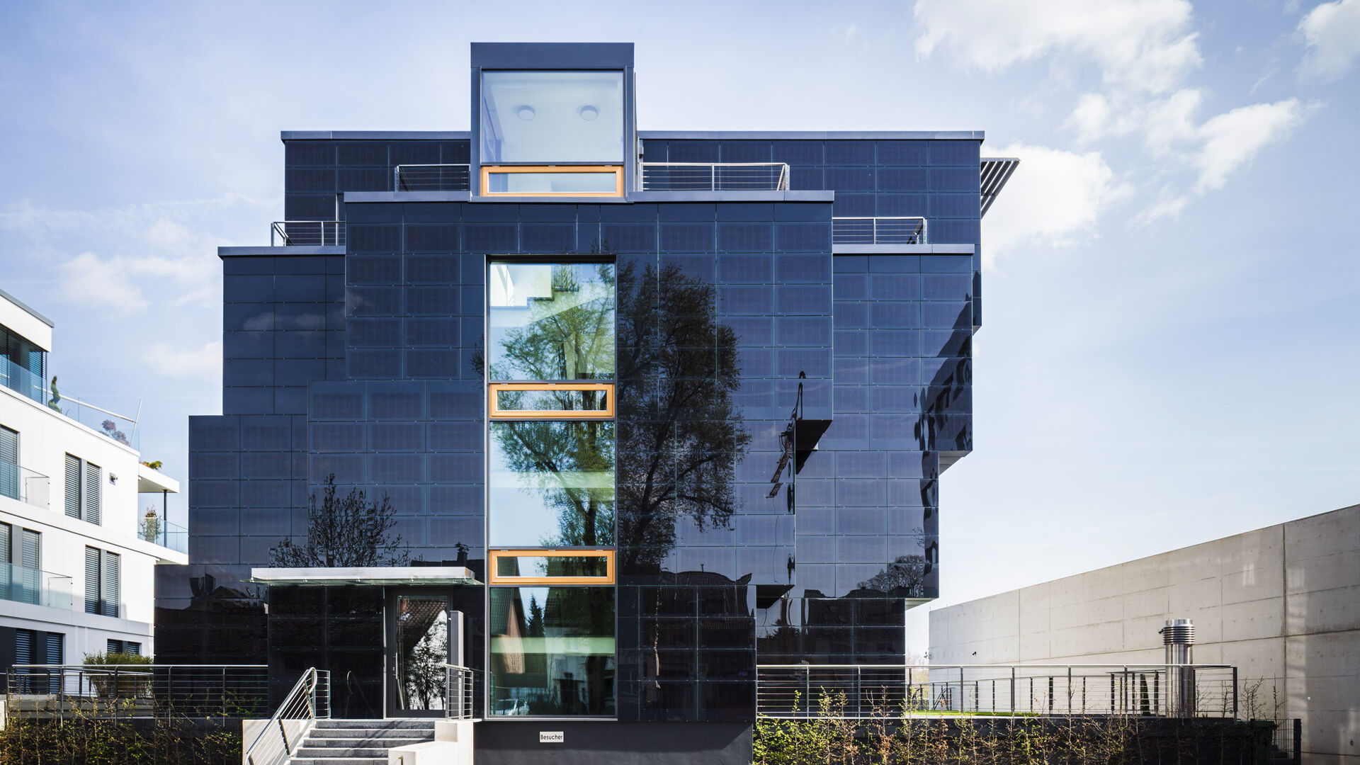 eFORM color - Sunovation: Building Integrated Photovoltaics